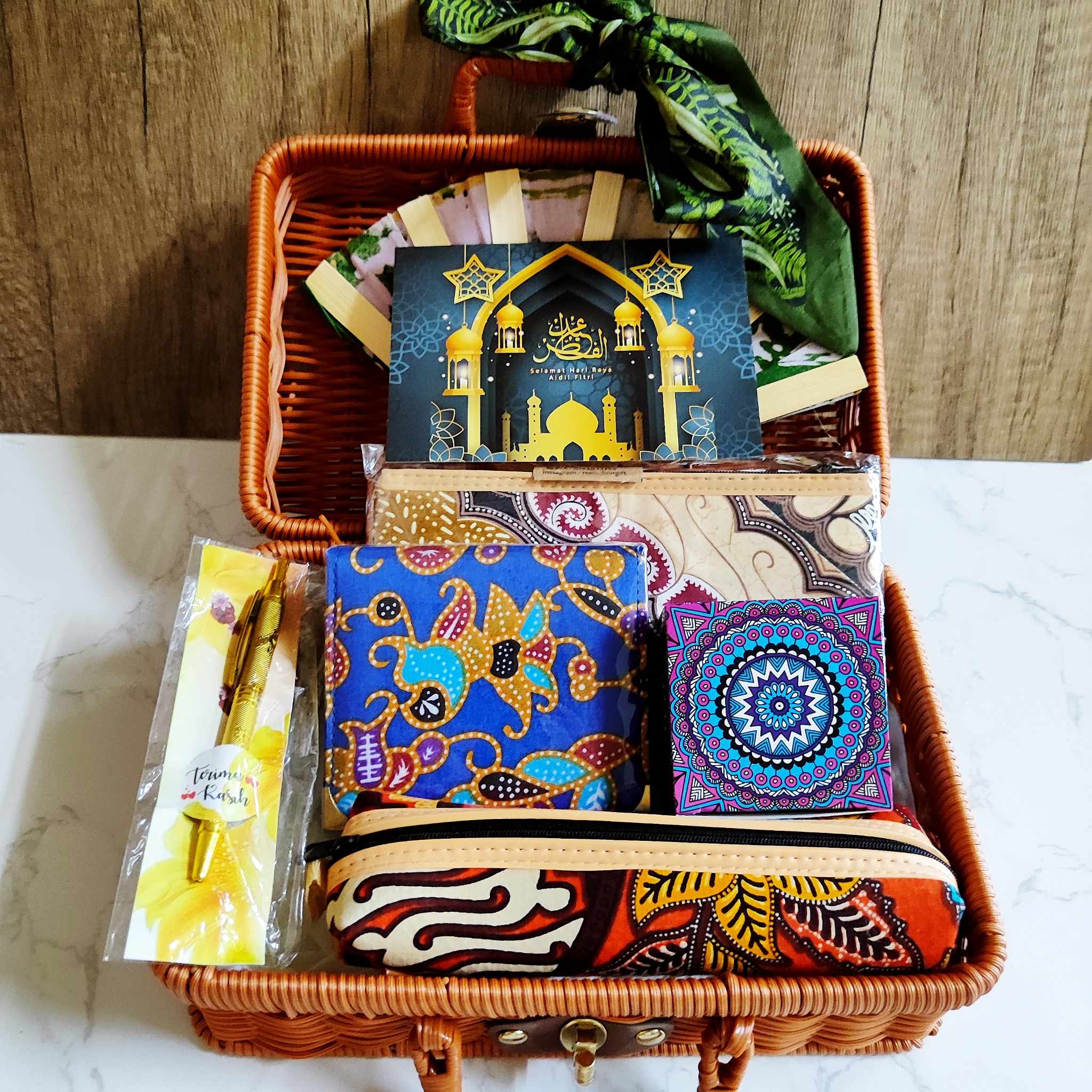 HALAL Harmony: Ramadan Raya Haji Raya Gift Set B - Gift2Mii.com
